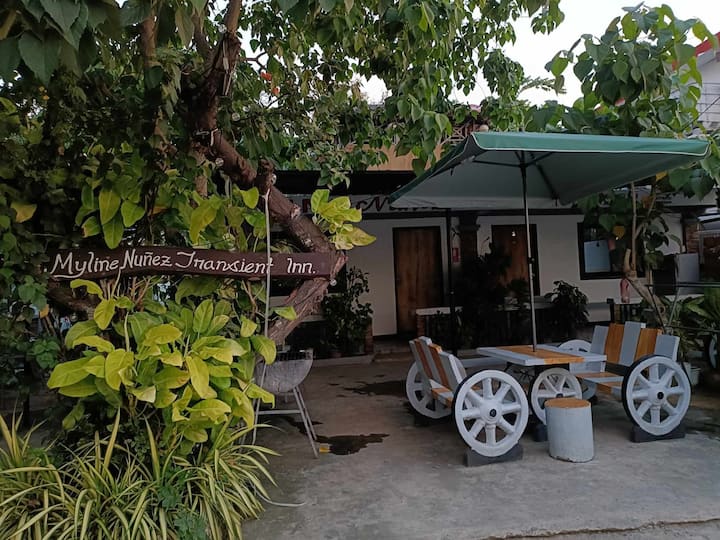 Myline Nunez Transient Inn - Bolinao