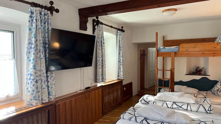 01- Tolles 4 Bettzimmer Mit Wlan - Wolfsberg