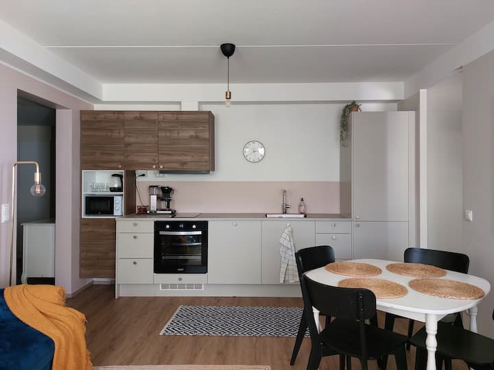 2br Sauna Apartment For 6–7 Guests – Jätkäsaari - Helsinki