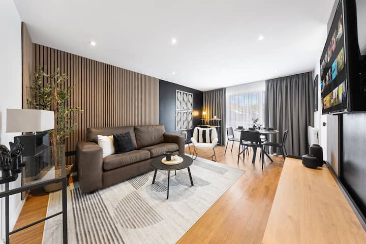 Comfortable 2br Apartment | Work-from-home Ready - Enfield