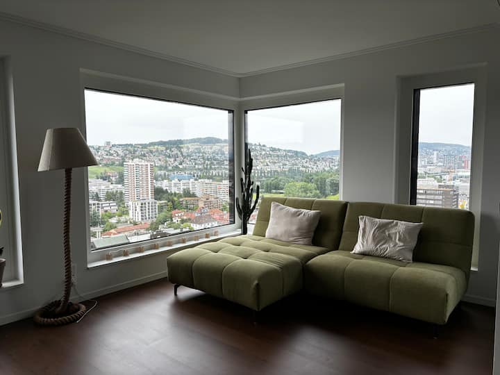 Apartment With Views, 5-min Ride To City Center - Zürich