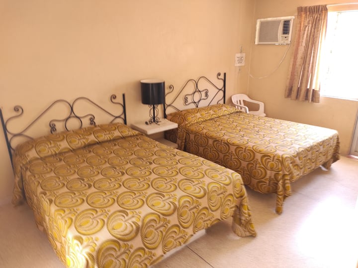 Habitación Económica Cerca De Playa Condesa - Acapulco