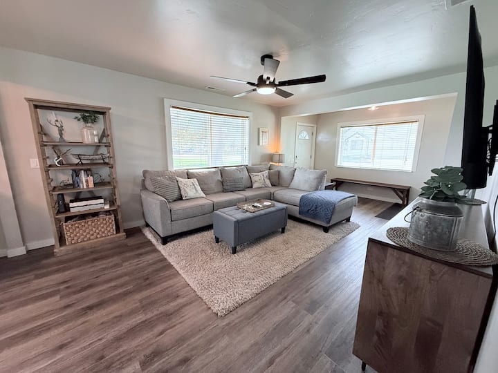 Cascade Basecamp:close To Fun! Huge Yard/game Room - Lake Cascade State Park, Cascade