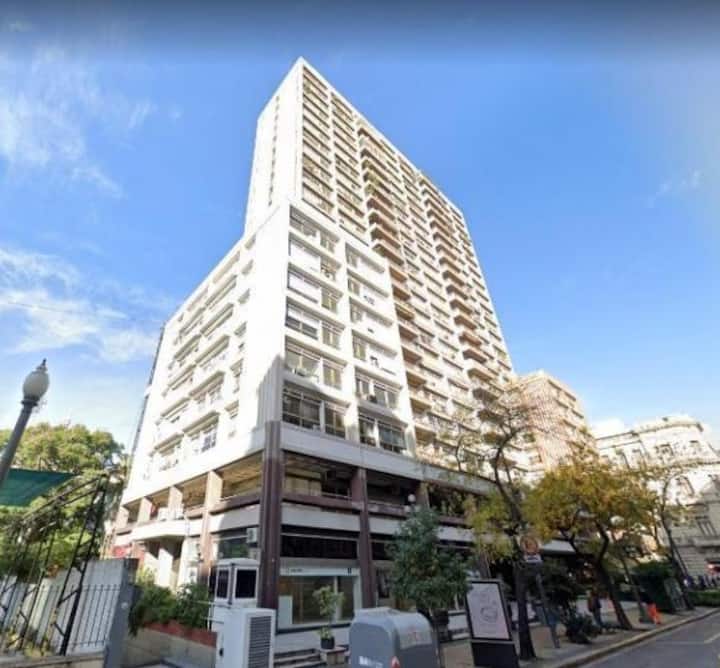 Hermoso, Ubicación Top, C/vistas, Balcon Y Parking - Buenos Aires