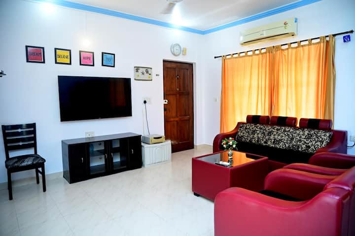 2bhk- Charming Apt 1.4 Km To Candolim Beach - Goa
