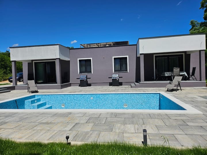 Zain Apartments - Albona
