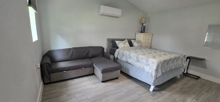 Cozy Place For A Party Of 4 - Apollo Beach, FL