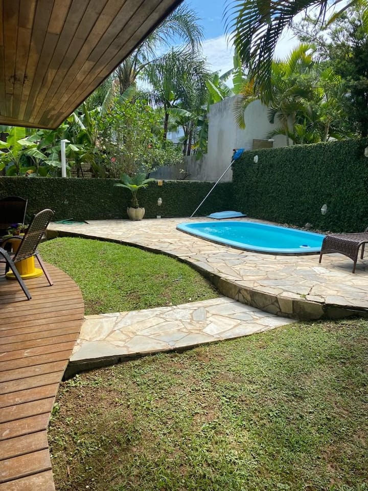 Casa Com Piscina - Garopaba