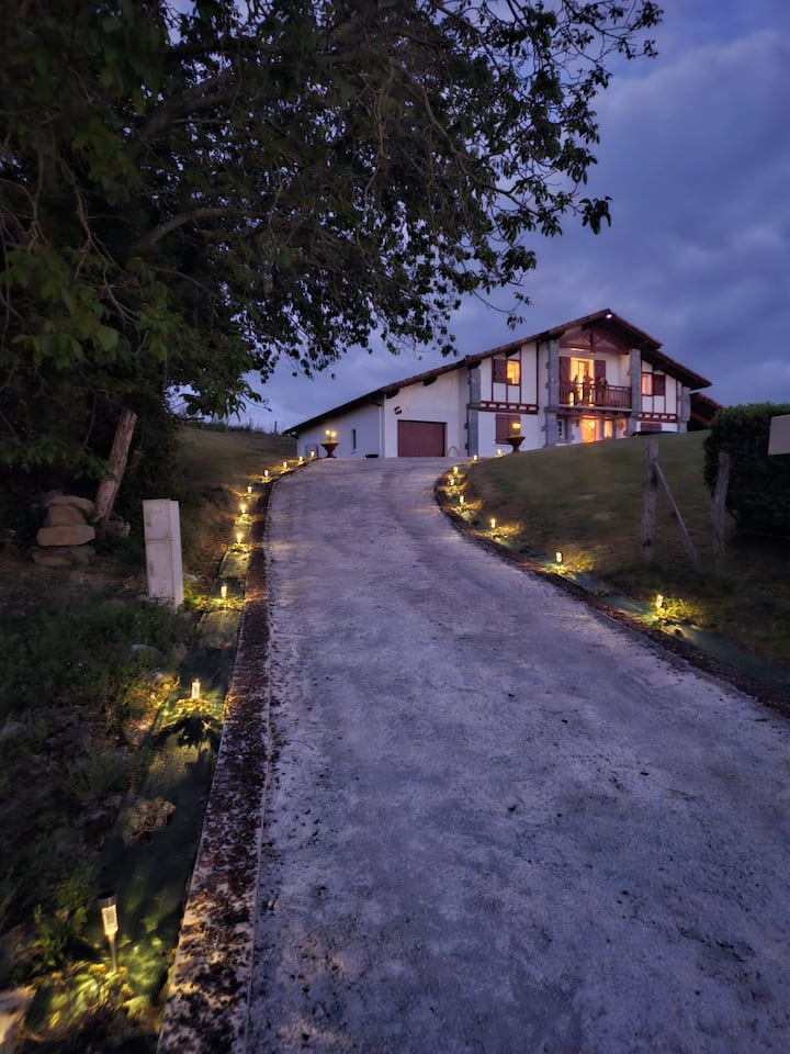 Logement Au Cœur Du Pays Basque - Hasparren