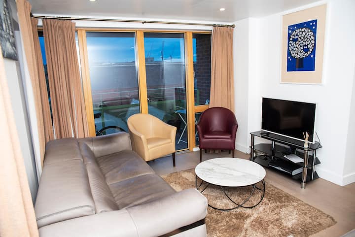 Top Floor Flat In Shoreditch. - London