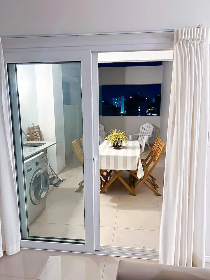 Dpto Nuevo Con Balcón, Terraza Y Parrilla En Lp - La Plata