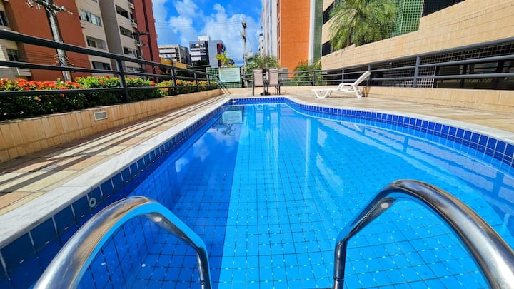 2 Suítes Na Rua Da Cadeira Gigante/piscina/2 Vagas - Maceió