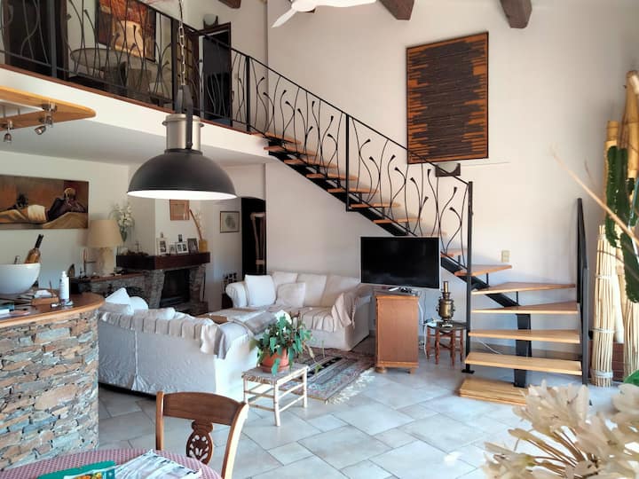 Belle Villa Vue Imprenable - Collobrières