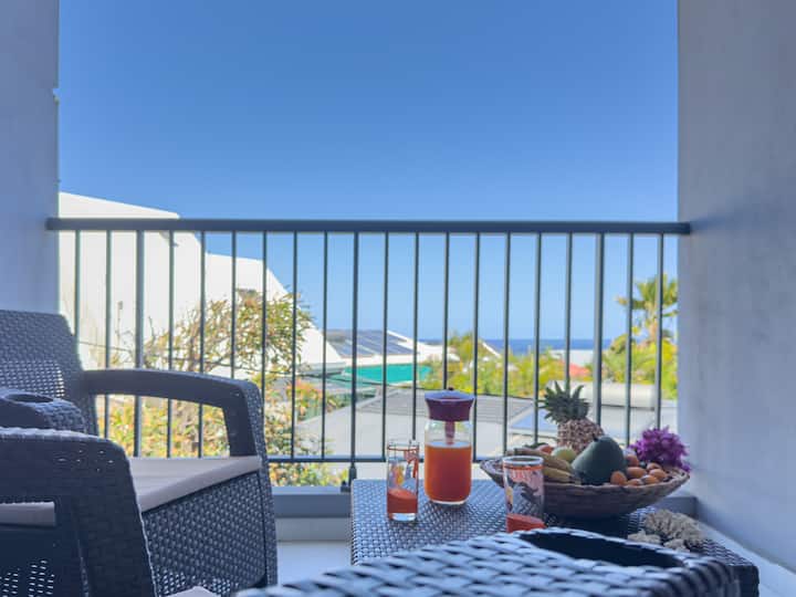 Studio Paille En Ké à 10 Minutes Du C.h.u, Iut - Saint Pierre