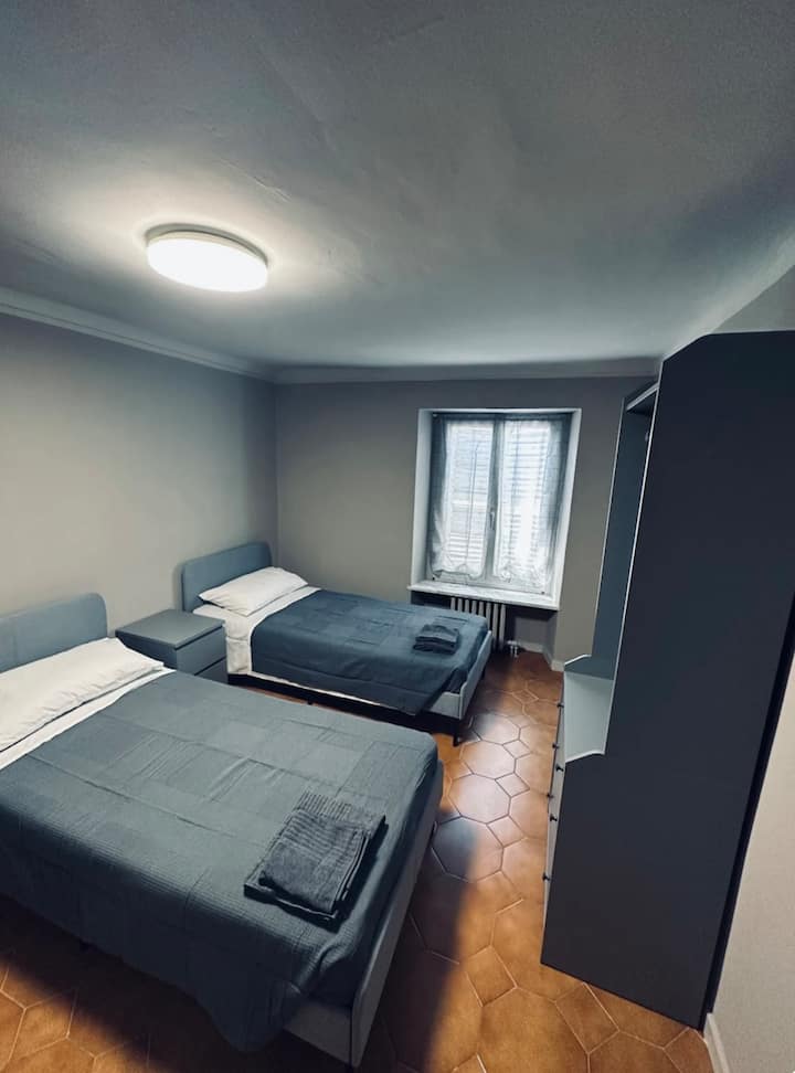 Stanza In Appartamento In Centro - Turin