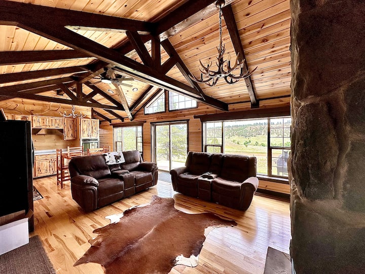 Private Luxury Cabin #3 The Lodge At Devils Tower - Wyoming