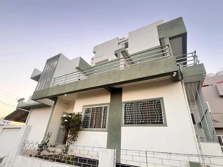 Sugandha Homestay - Solapur