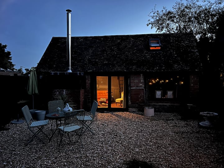 Little Orchard, Quirky Stable - Kent