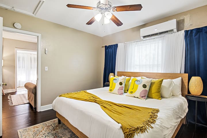 King Size Bed - 1bd 1ba - 8 Min To Downtown & Pier - Saint Petersburg, FL