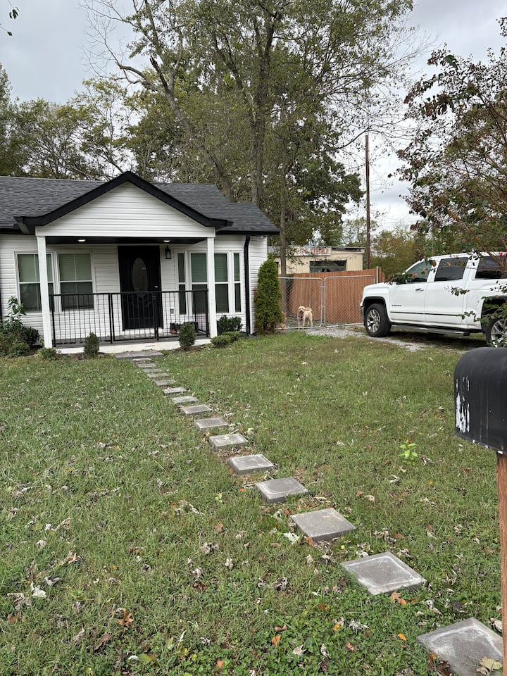 Cozy Peaceful Home - Bledsoe Creek State Park, Gallatin