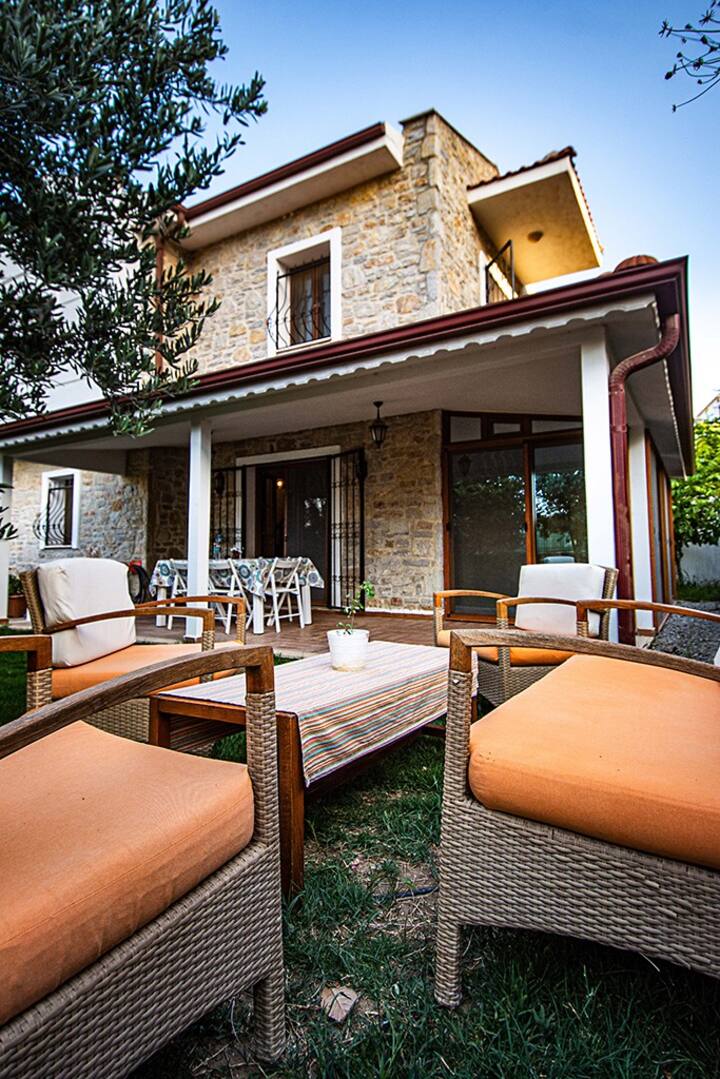 Tam Müstakil Villa Denize 5 Dk. - Datça