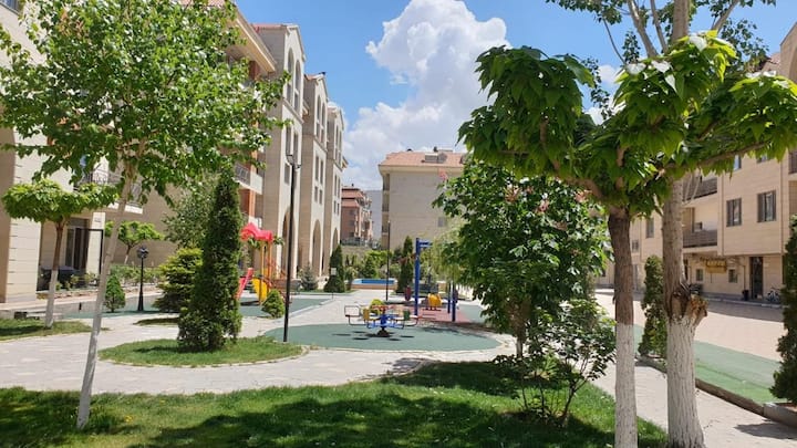 Beautiful Flat In Yerevan With Pool - Jerewan
