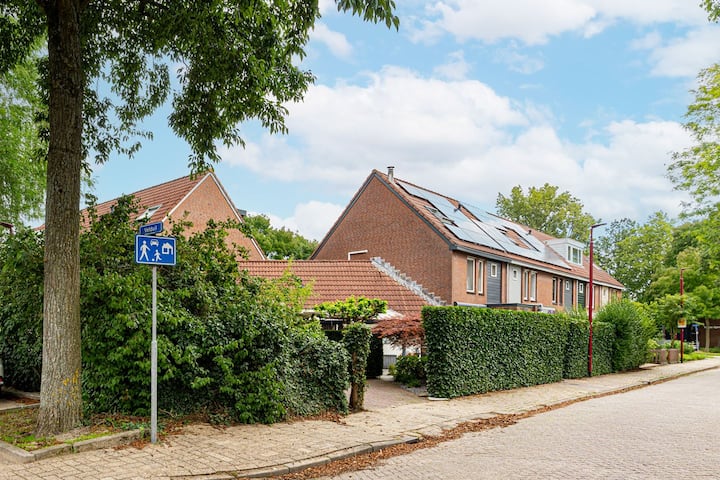 Cute Warm House In Nieuwegein. - Vianen