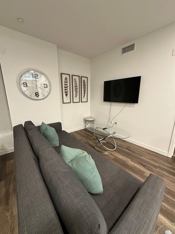 Sweet Spot In Hollywood - Hollywood, CA