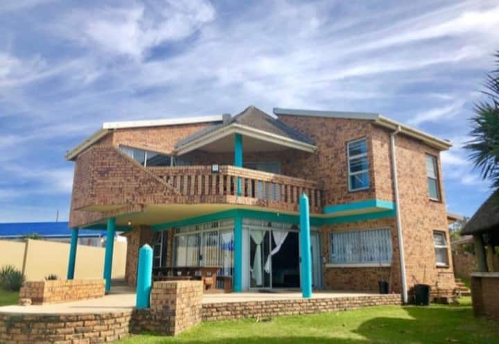 Sycamore Beach House - Port Edward