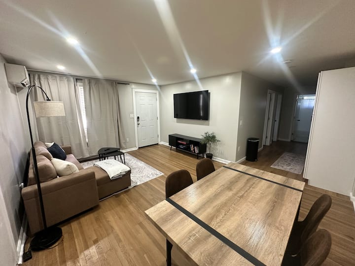 Cozy 2br Apartment~mins From Nyc - Bronx