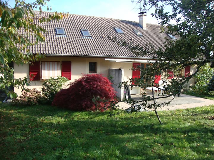 Location Courte Duree D'une Maison Meublee - Confort