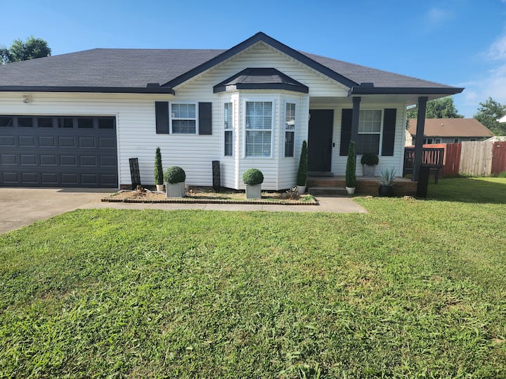 Quiet, Exceptionally Clean/fresh Scented & Safe - Clarksville, TN