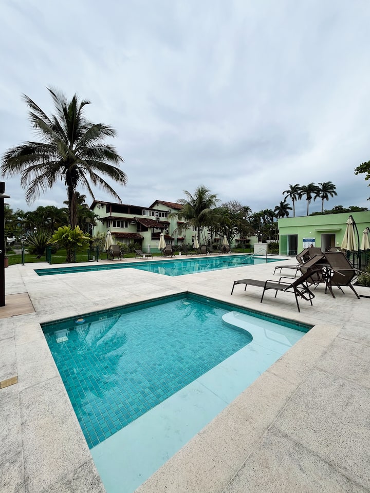 Apartamento Jardim | Piscina, Garagem | 4 Pessoas - Angra dos Reis