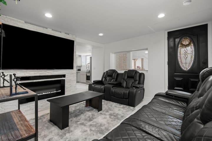 Chic Room Near Yale - New Haven, CT