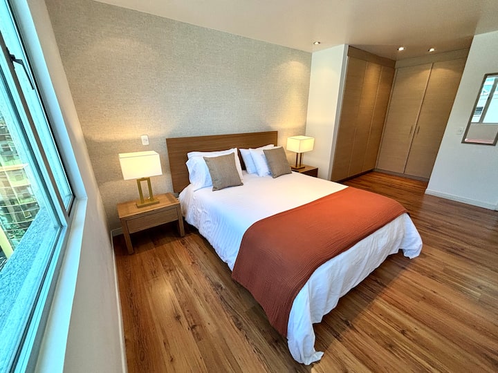 Departamento Moderno En Quito - Quito