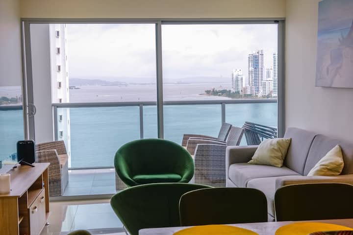 Luxurious Bayview Apartment At Infinitum - Cartagena