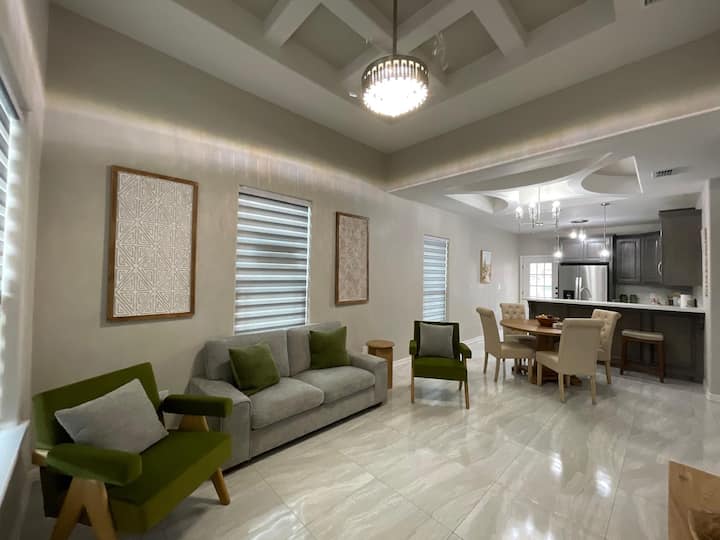 Cozy/ Stylish Apartment In Roma - 로마