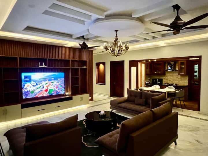 Serene Lounge - Islamabad