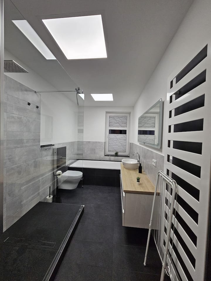 Moderne Wohnung Nah Am Zentrum - Leipzig