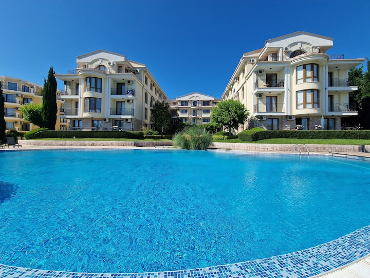 Royal Bay Max A33 - Sweti Wlas