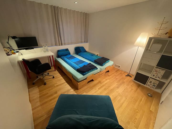 1 Floor For 2 Near Munich Trade Fair - Munich