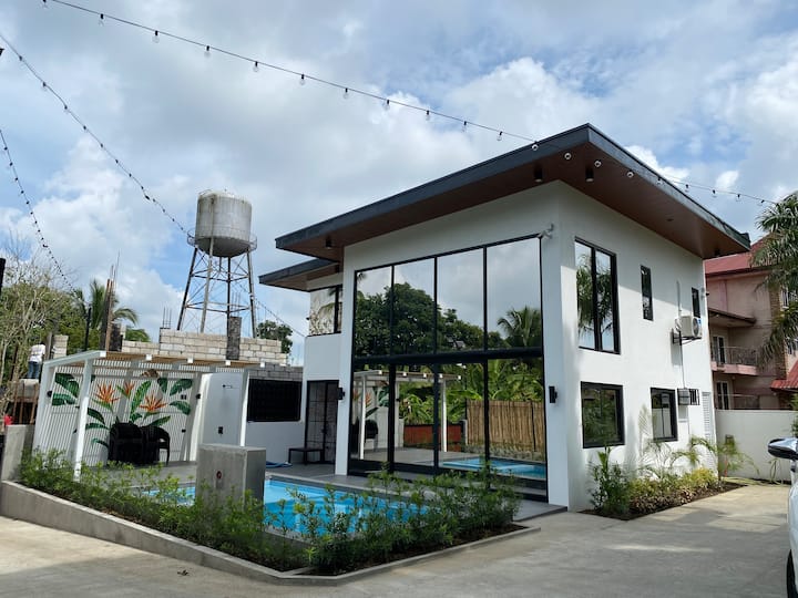 Kouzi Tagaytay (15 Pax) - Tagaytay