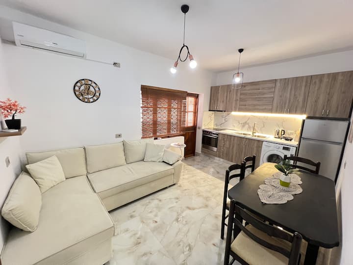 Vlora Guest House - Vlora