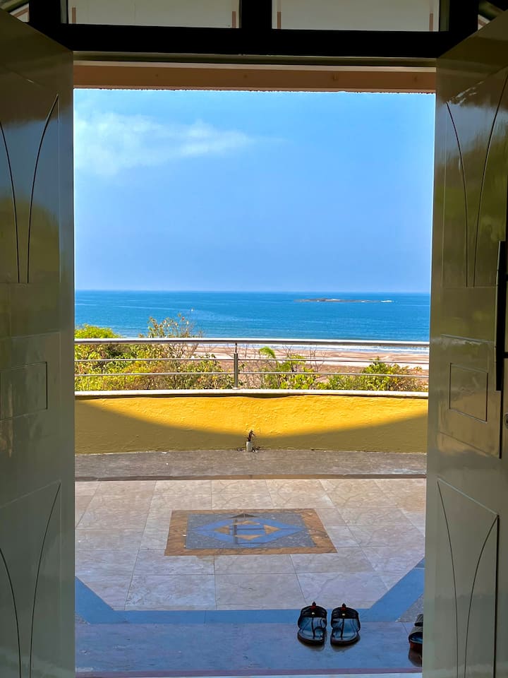 Ocean Bliss - Ratnagiri