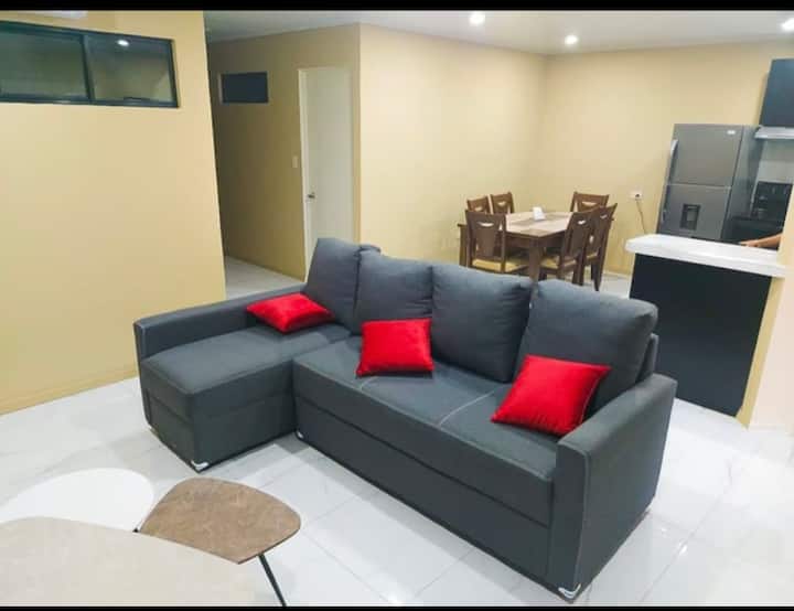 Vacation Home - Santa Ana