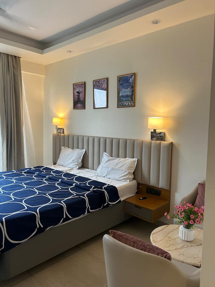 Korean Serenity Apartment- Omaxe Hazratganj - Lucknow