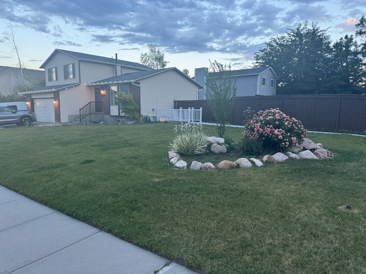 Cozy Basement Apartment 2 - West Valley City, UT