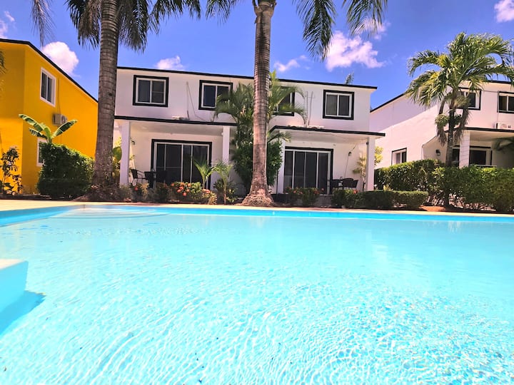 Peaceful Retreat, Big Pool, Starlink, Rio San Juan - République dominicaine