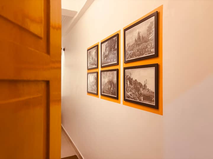 Stylish Private Roomi Kitchen|central Varanasi - Varanasi