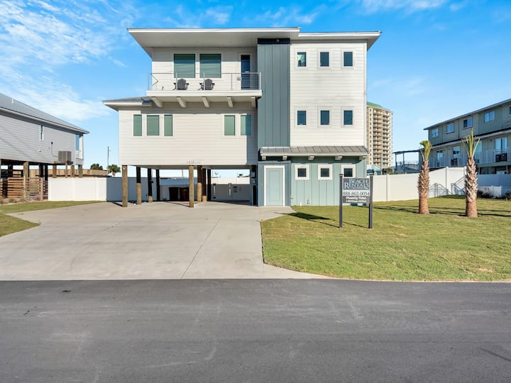 Phamily Tides Is A Brand New 4 Bedroom Pool Home S - Pensacola Beach, FL